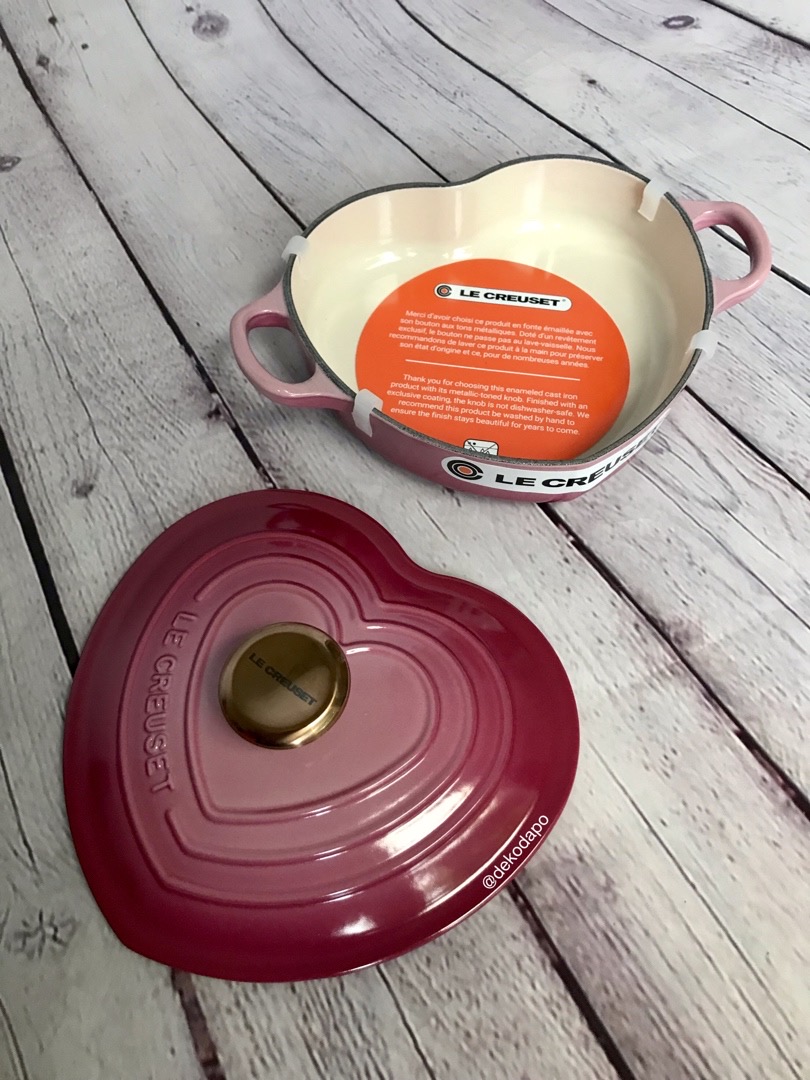 (PRE-ORDER) Le Creuset Limited Edition Berry Shallow Heart Casserole 20cm