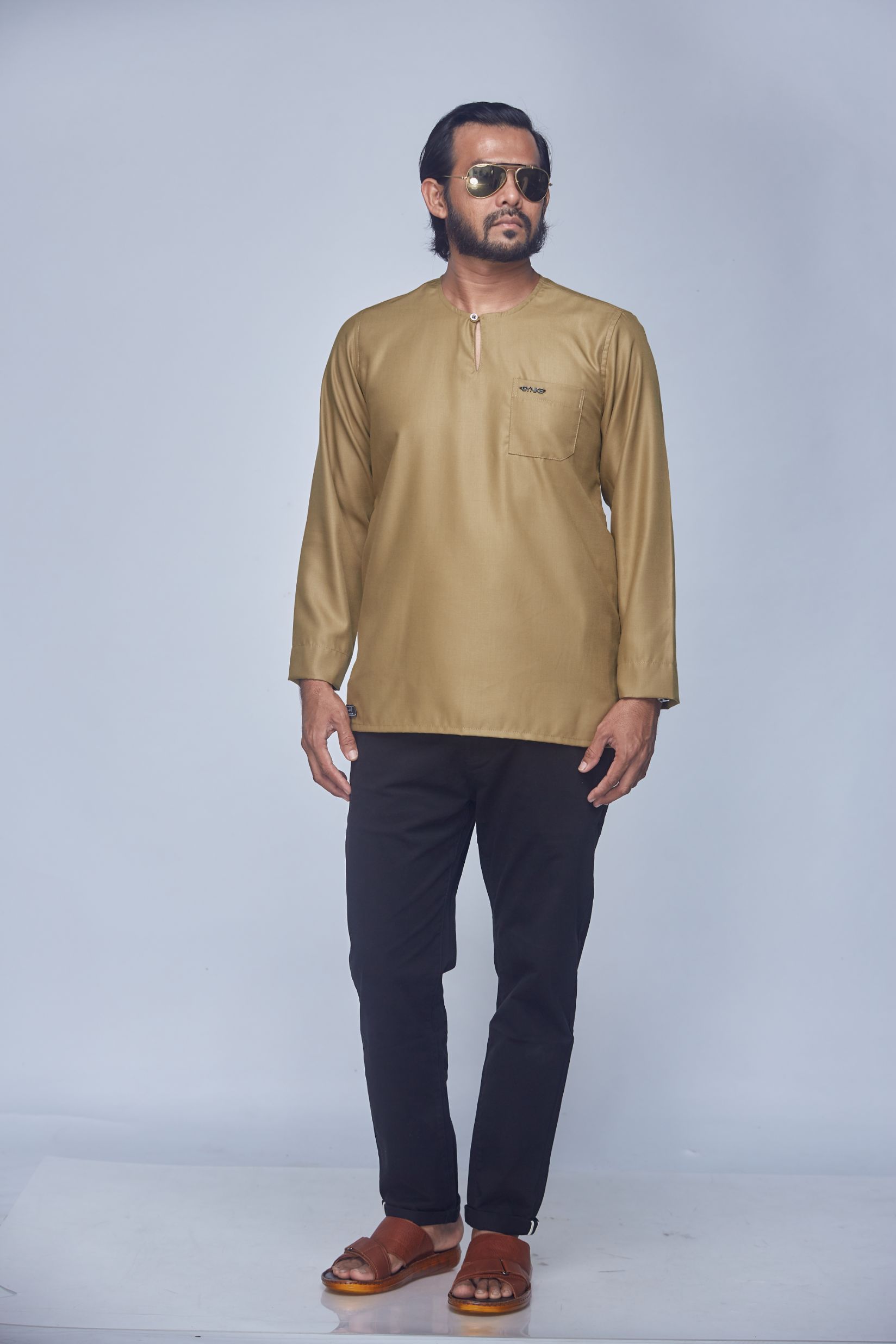 (SOLD OUT) ROMANCE CLASSIC DARK GREEN OLIVE