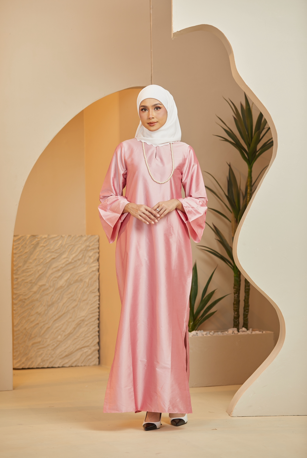 Saloma Dress (Pink)
