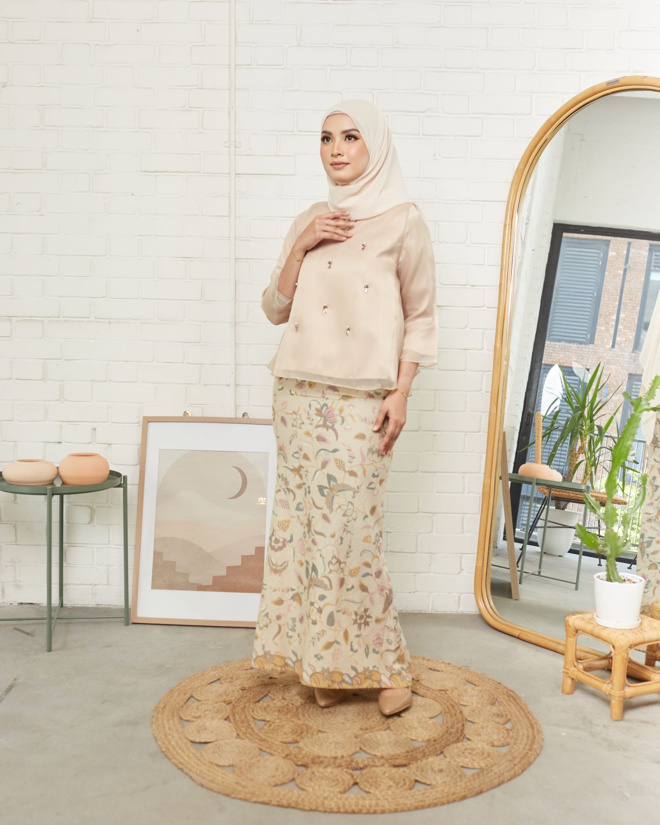 Orked Kurung (Cream)