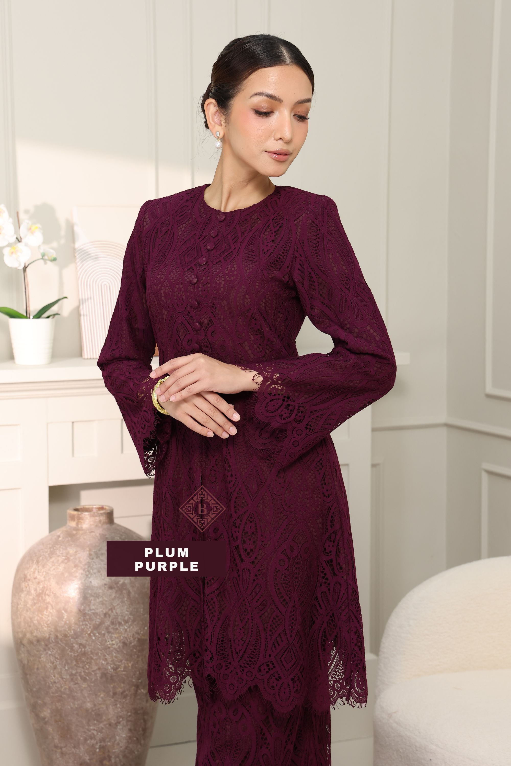 ANGGREK PLUM PURPLE
