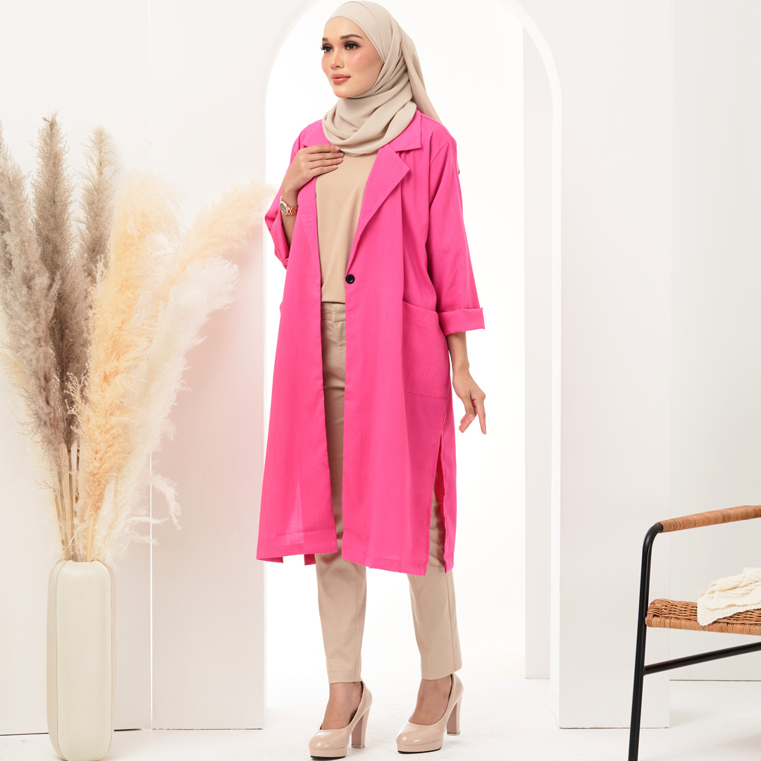 NAURAA HOT PINK