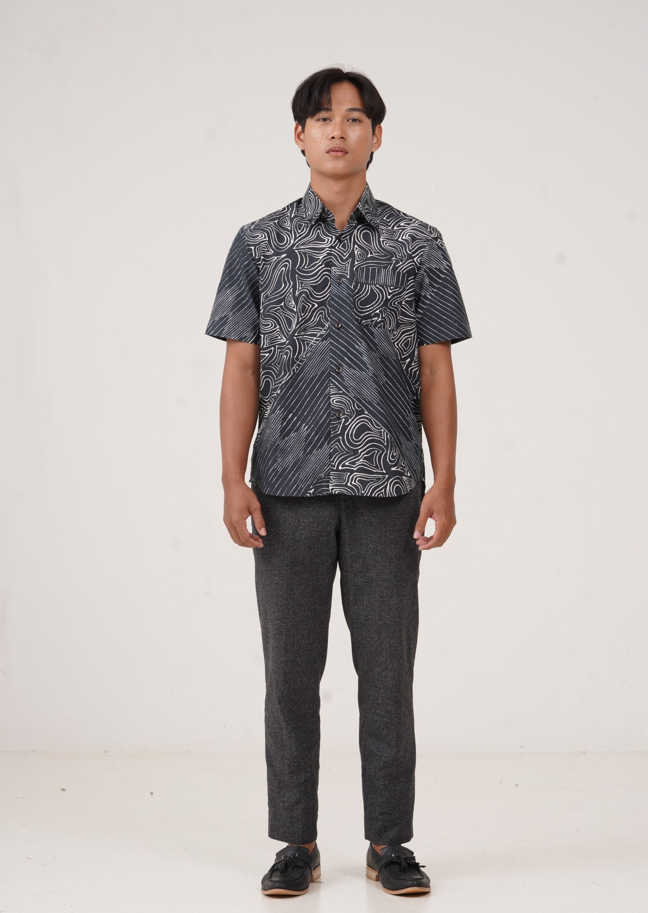 BATIK SHIRT LENGGARA CODE BK